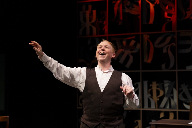 Review: MEMOIRS OF A FORGOTTEN MAN at 12th Avenue Arts